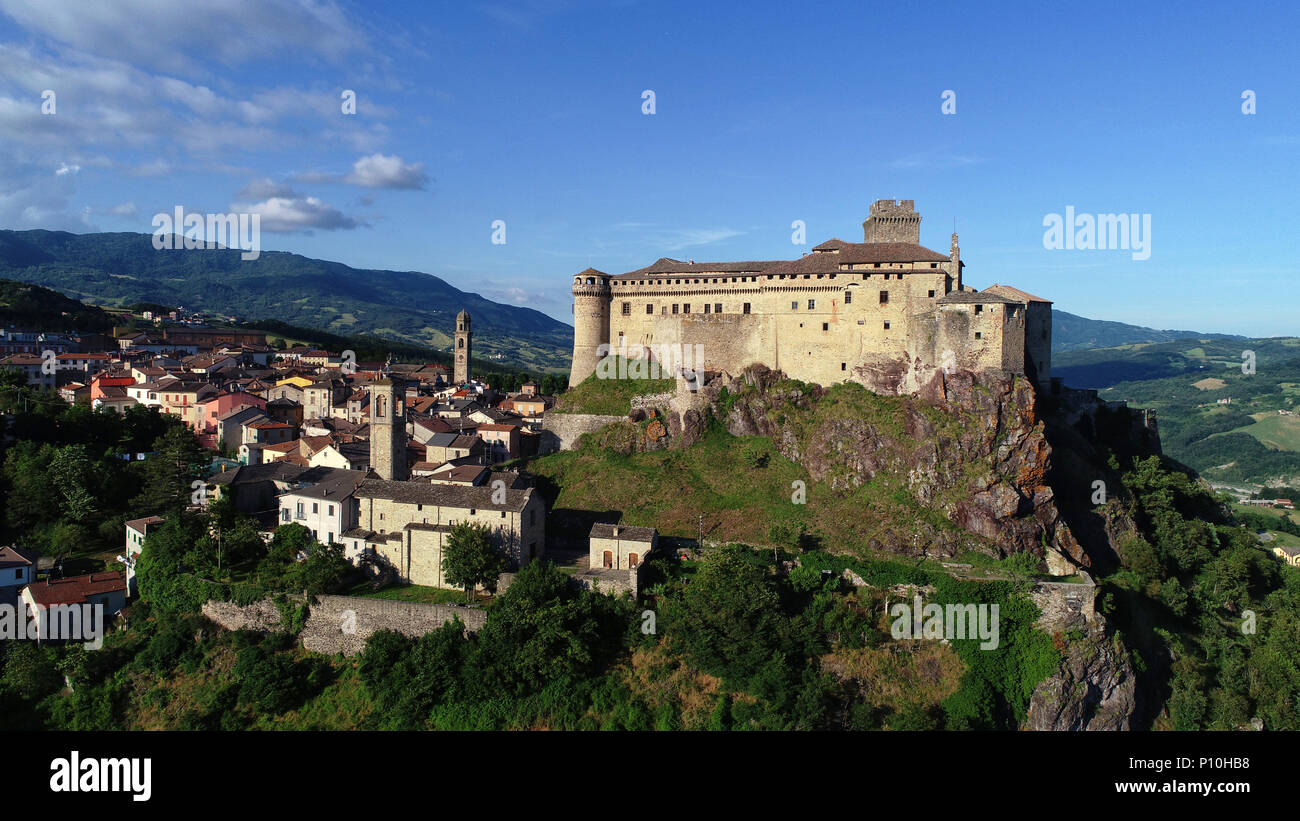 Aerial view of Bardi castle, Parma, Italy Stock Photo - Alamy