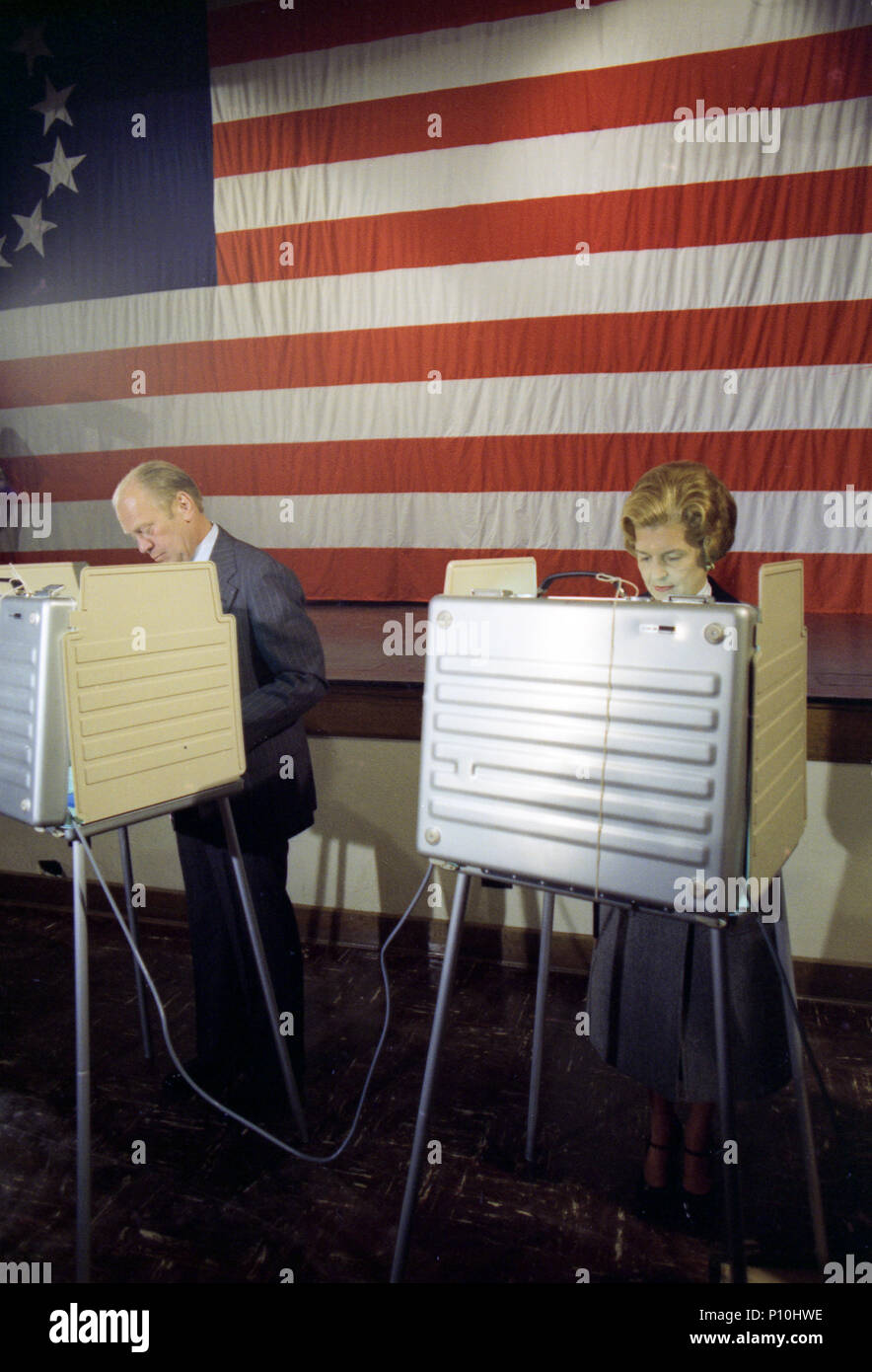 1970s voting machine hi-res stock photography and images - Alamy