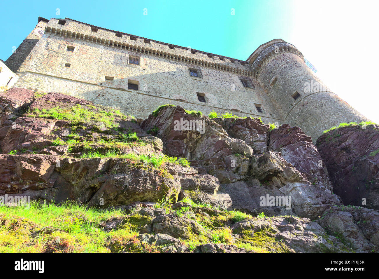 Bardi castle aerial hi-res stock photography and images - Alamy