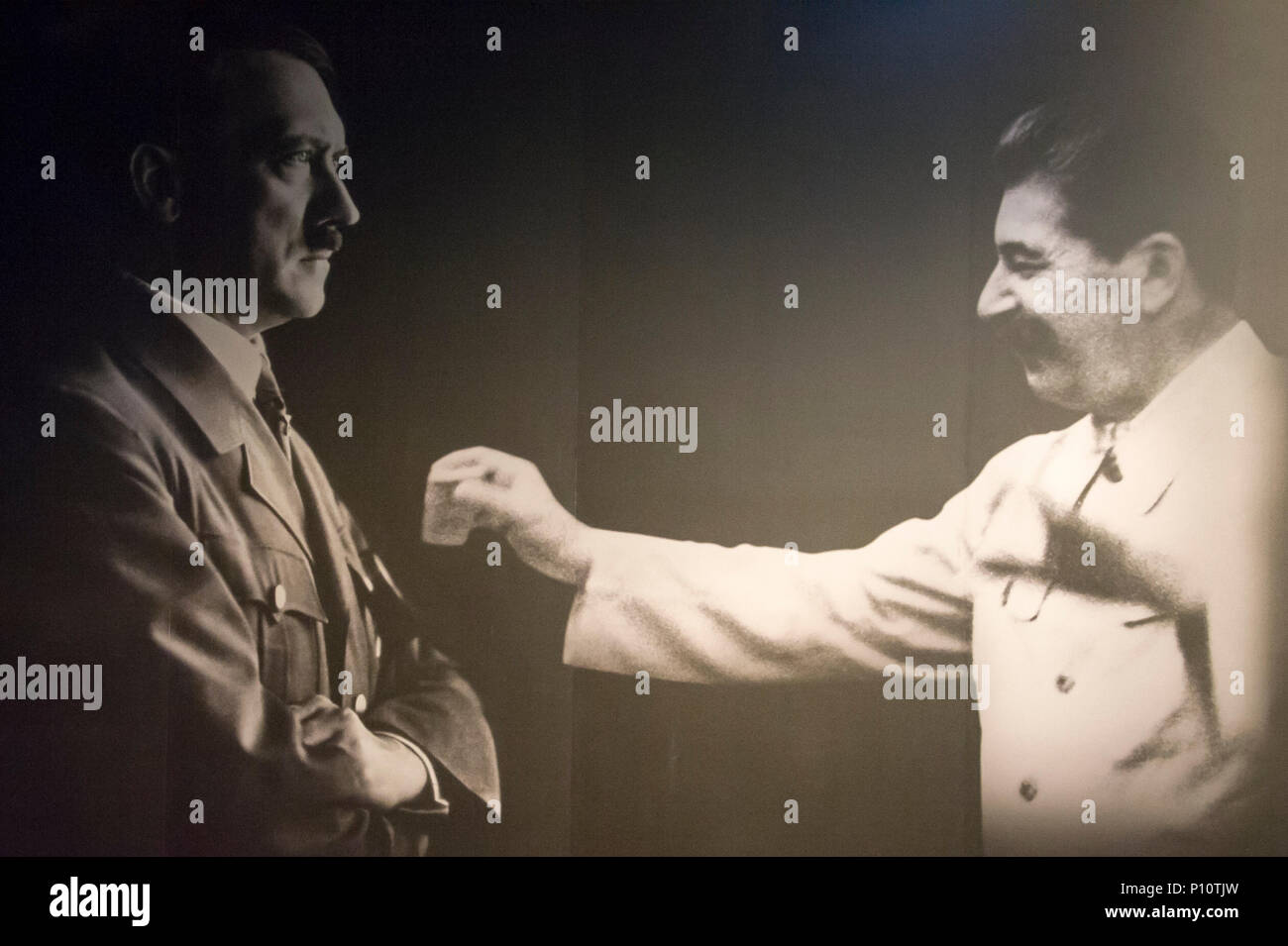 Joseph Stalin Agus Hitler