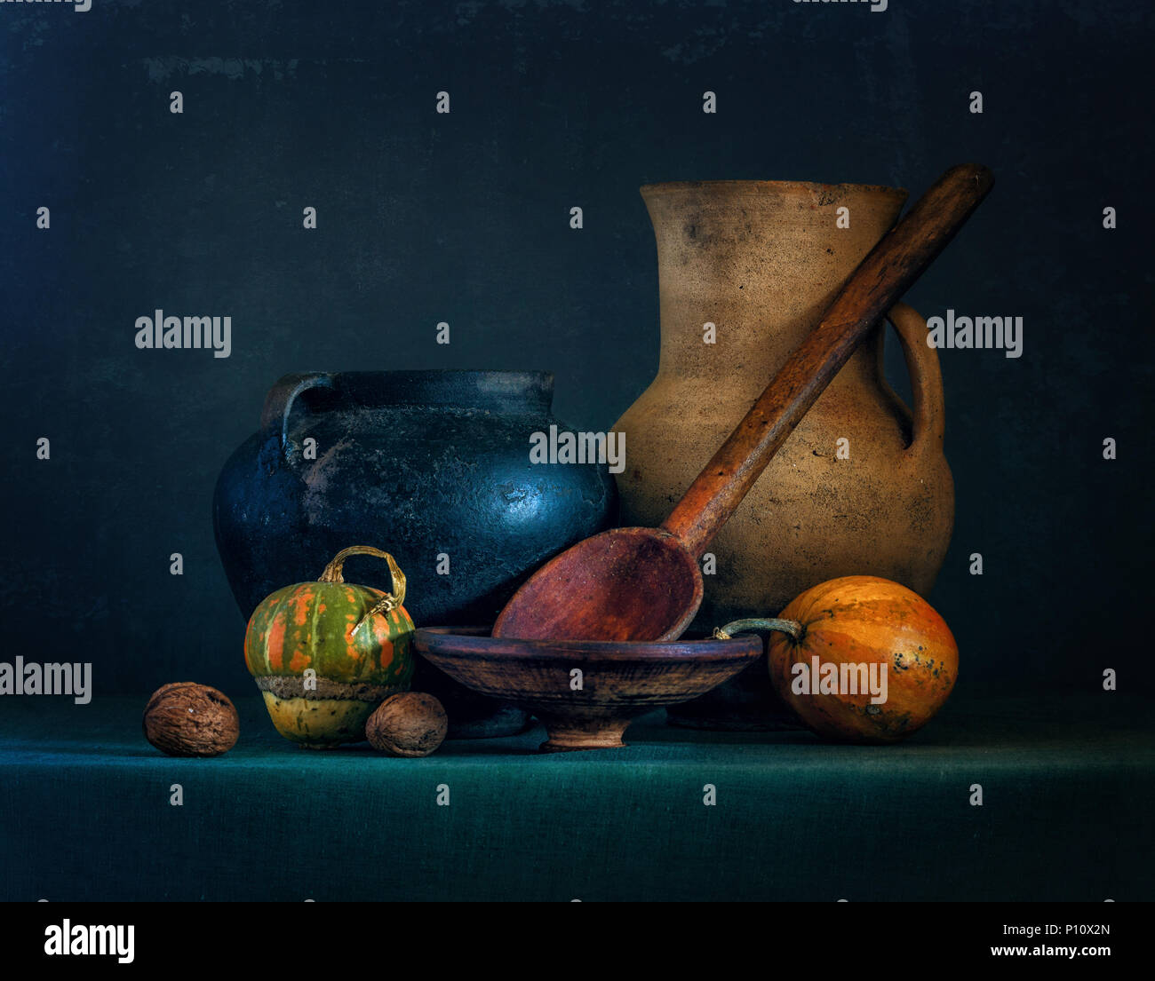 Vintage kitchen still life hi-res stock photography and images - Alamy