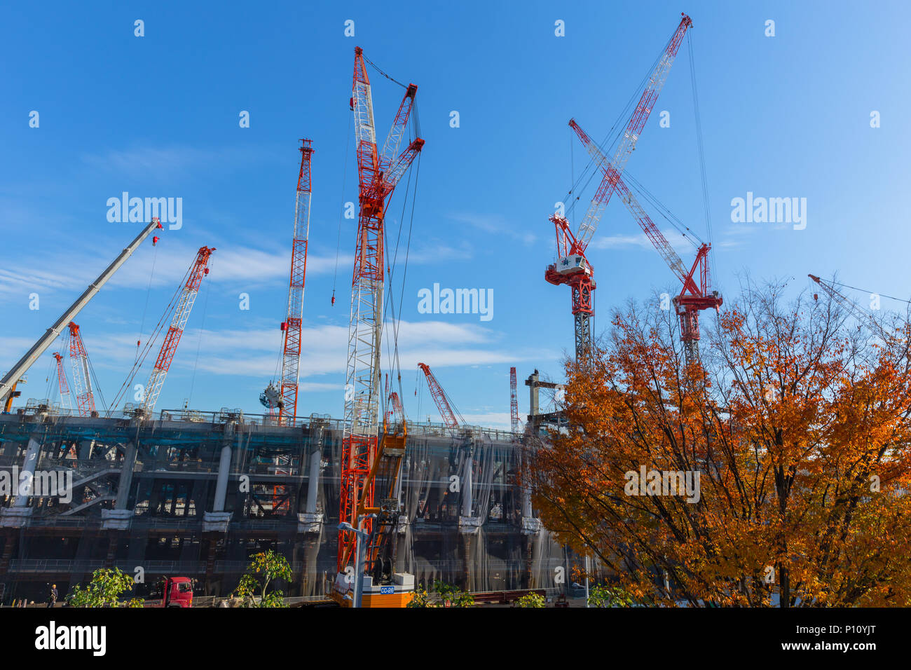 Tokyo olympic construction hi-res stock photography and images - Alamy