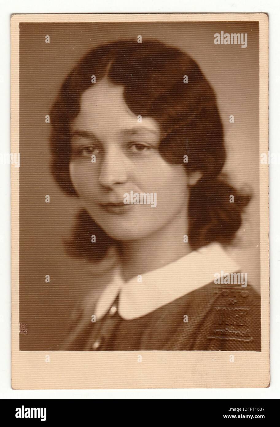 1940s photos woman hi-res stock photography and images - Alamy