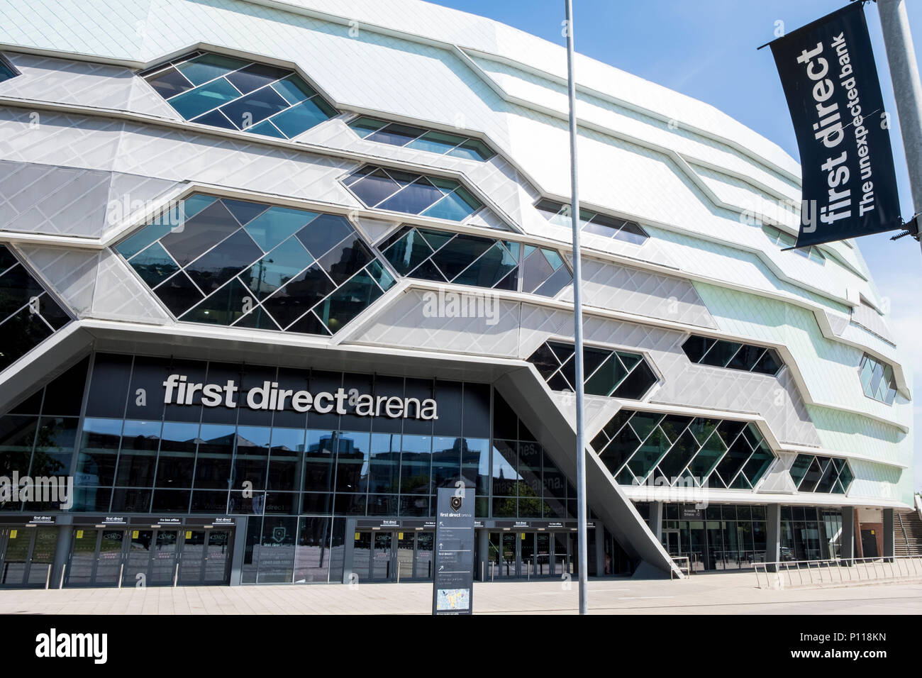 Leeds arena hi-res stock photography and images - Alamy