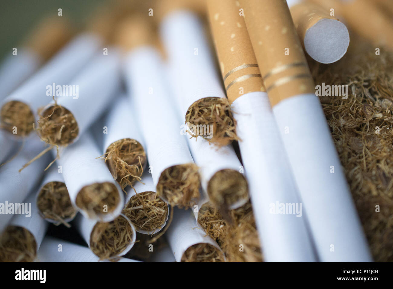 Cigarettes bud hi-res stock photography and images - Alamy