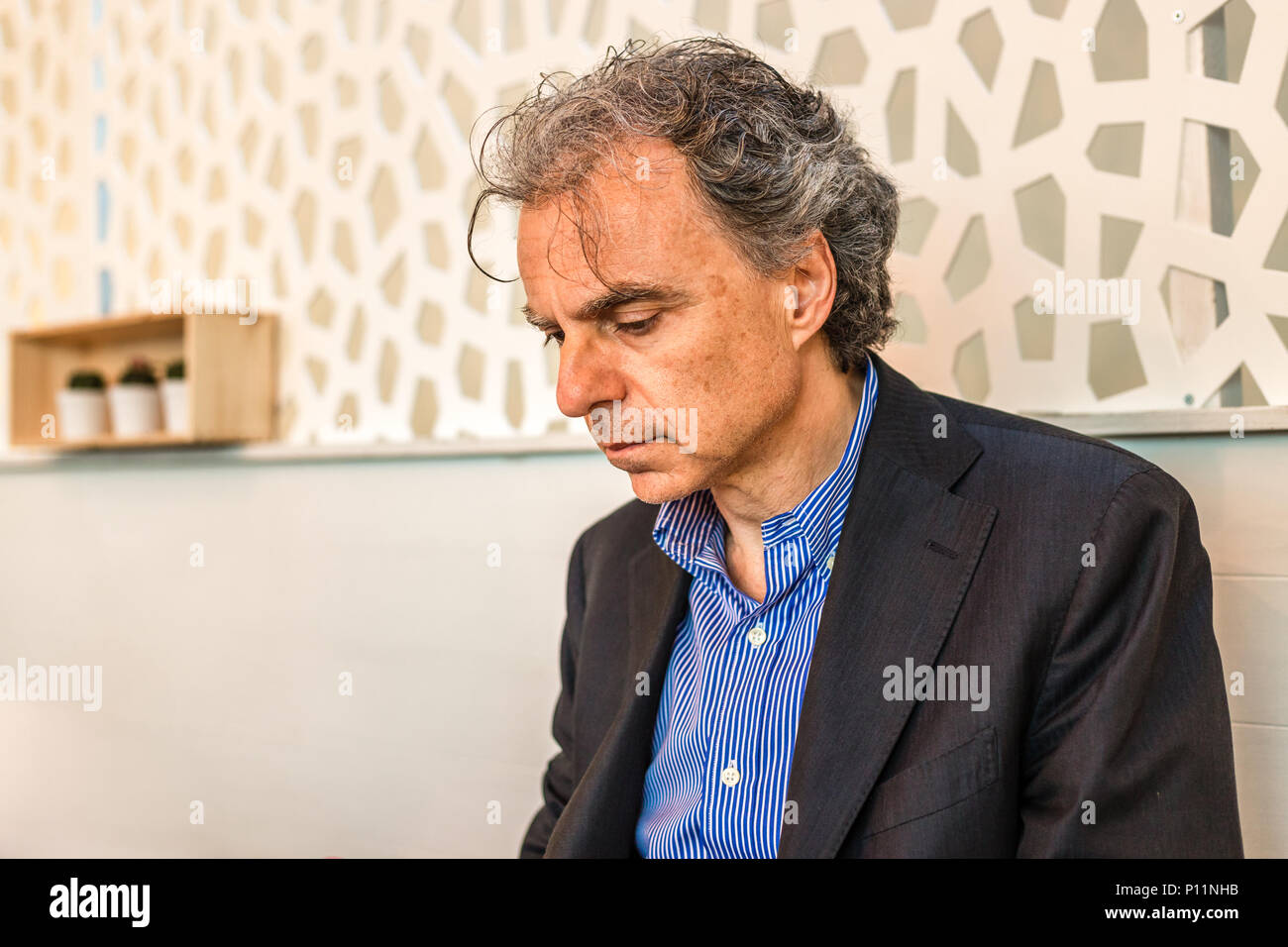 Reading spots hi-res stock photography and images - Alamy