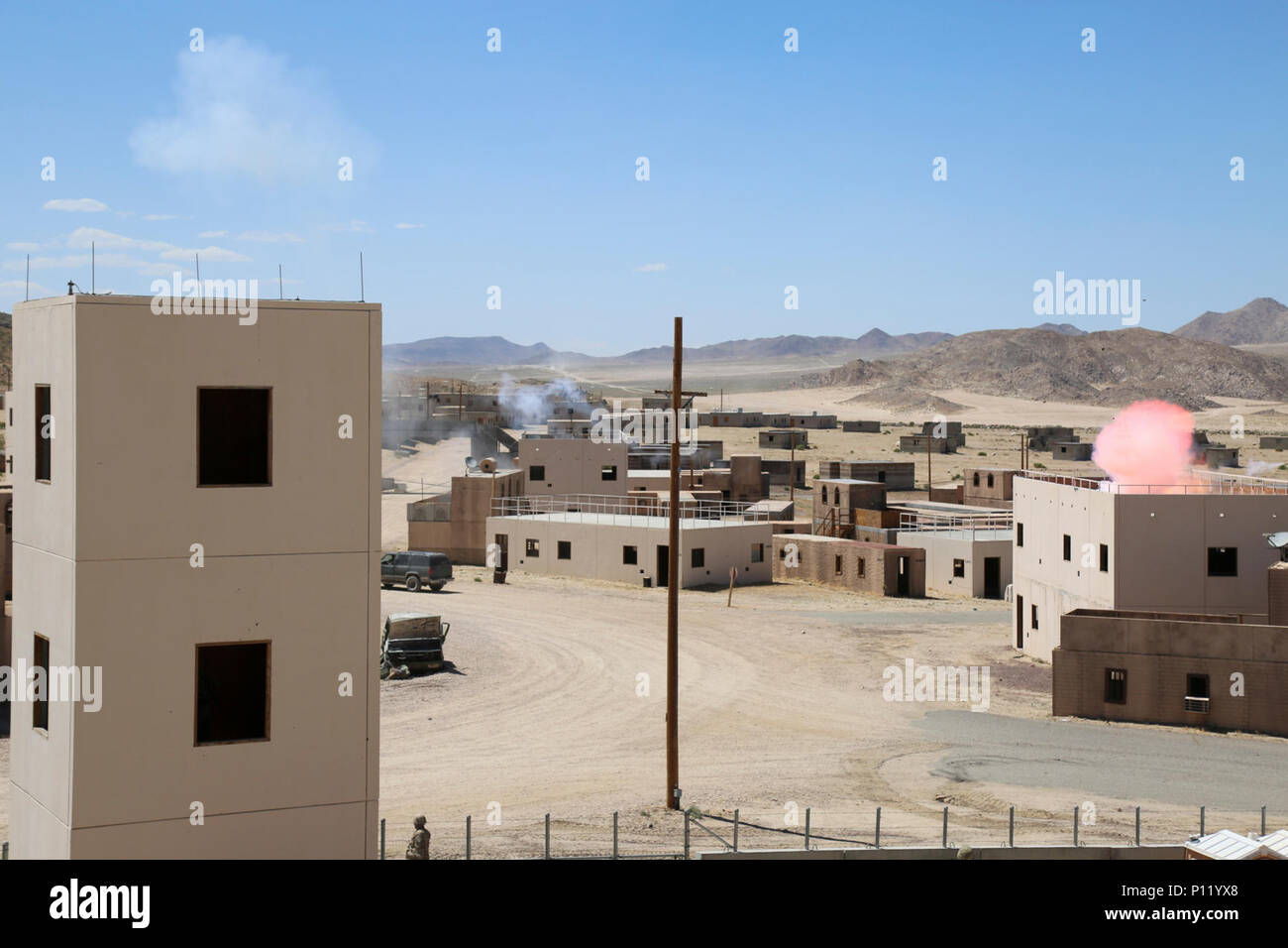 Dignitaries engage hi-res stock photography and images - Alamy