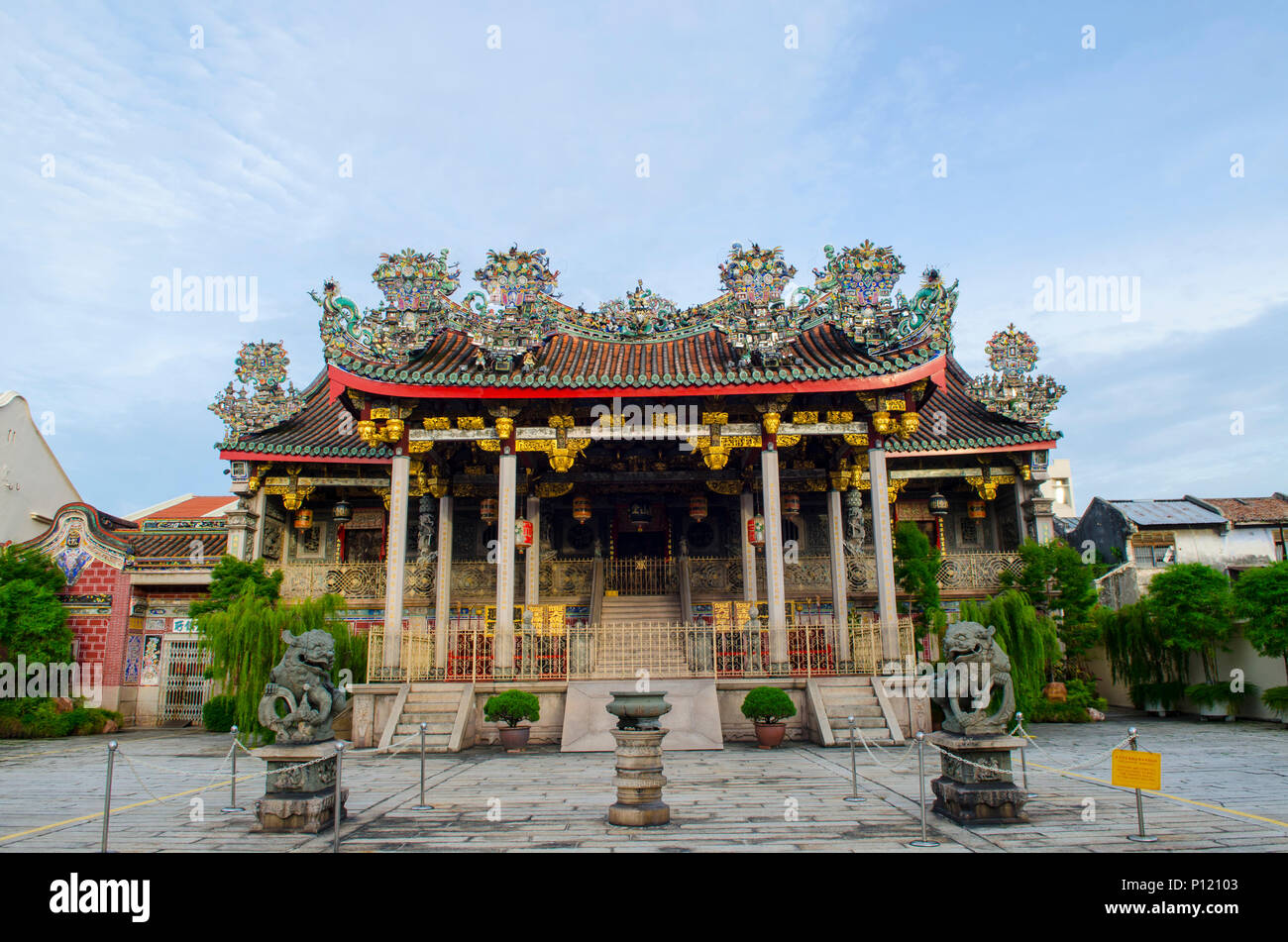 Khoo kongsi temple at penang, world heritage site Stock Photo - Alamy