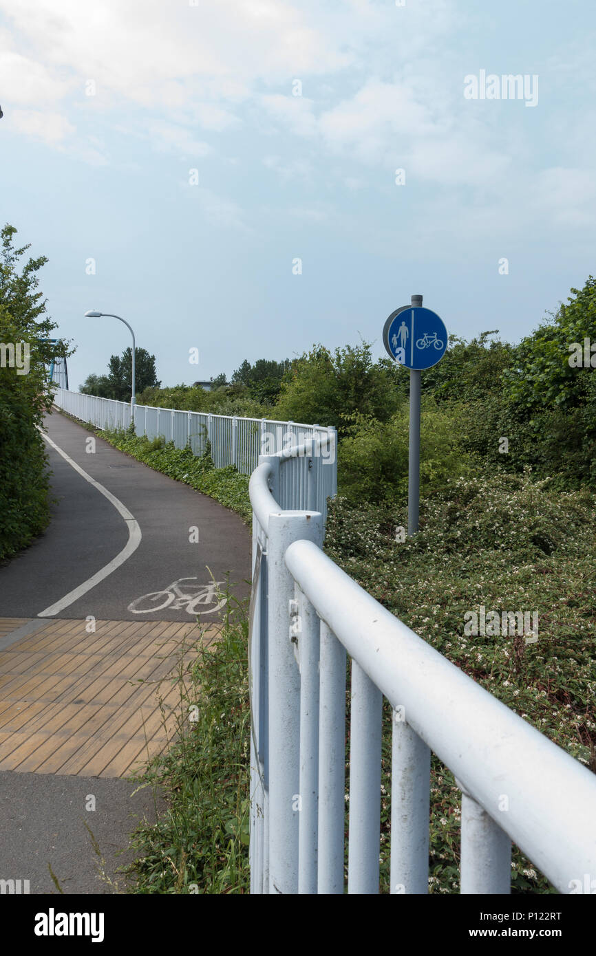 Safety railing rail hi-res stock photography and images - Alamy