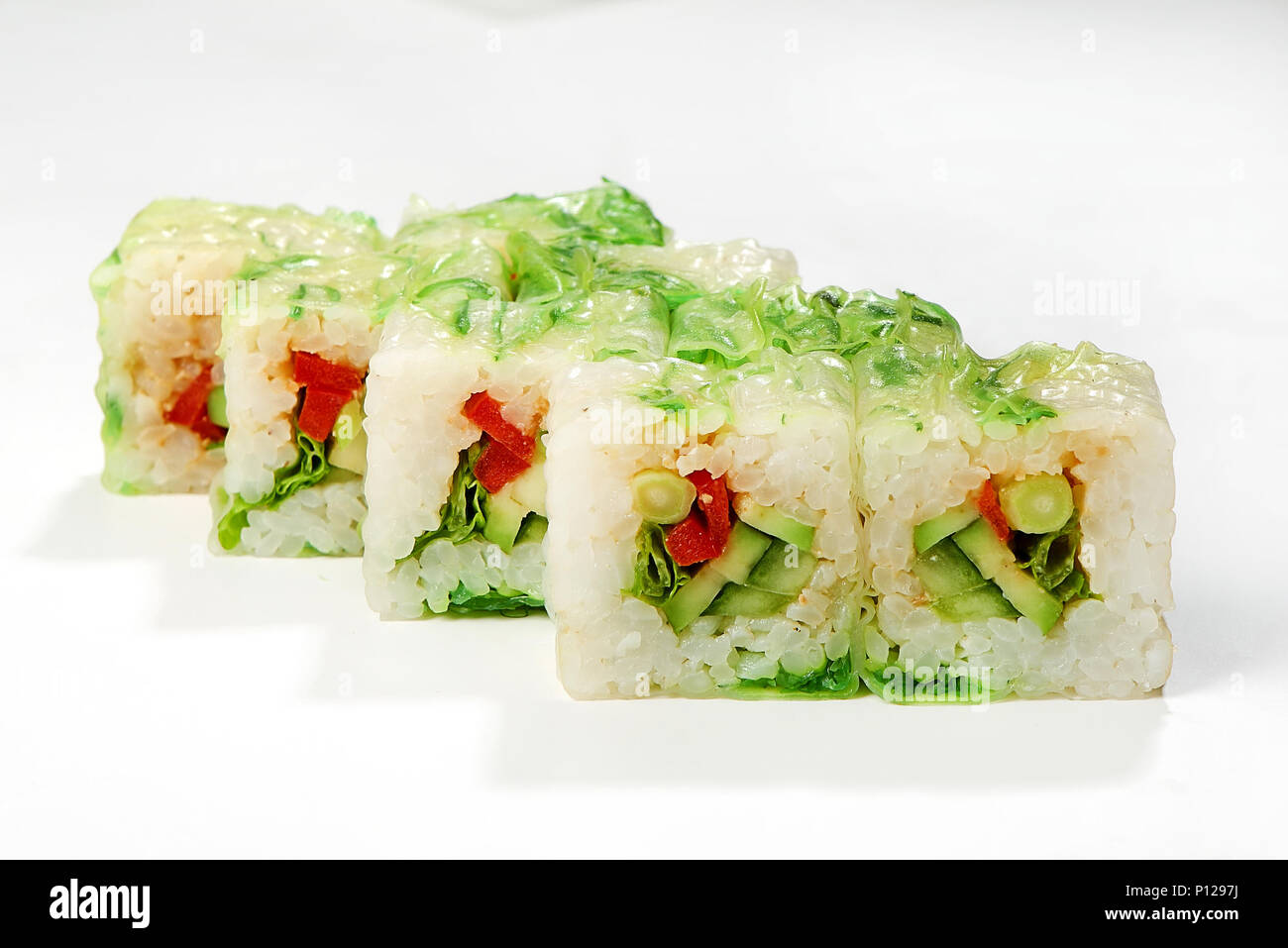 Rolls (sweet pepper, cucumber, avocado, Kaiso, iceberg lettuce, sauce ...