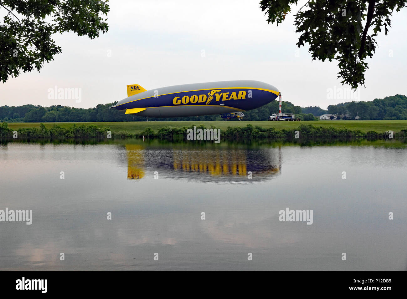Goodyear blimp wingfoot one hi-res stock photography and images - Alamy