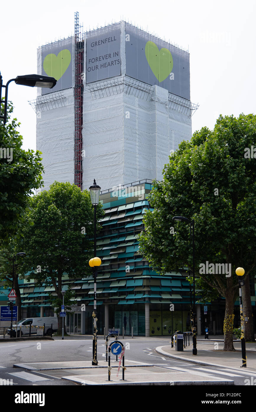London, UK, 9yh Jun 2018 Daytime. Grenfell Tower, Scene of the ...