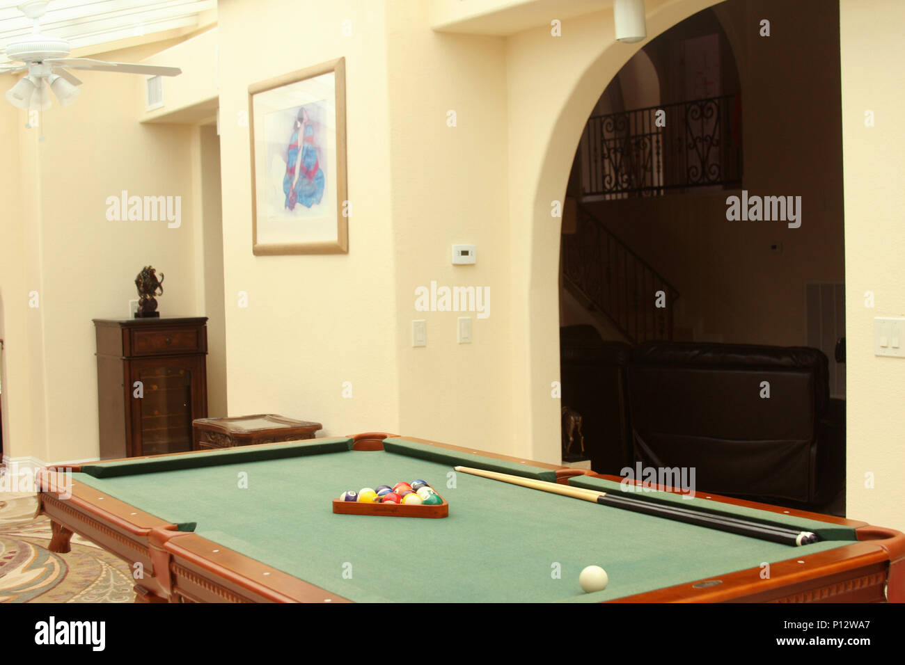 Pool table house hi-res stock photography and images - Alamy
