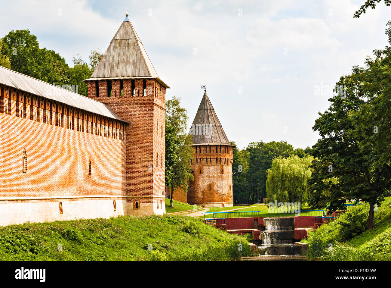 The city wall and towers of the ancient fortress of Smolensk, Russia ...