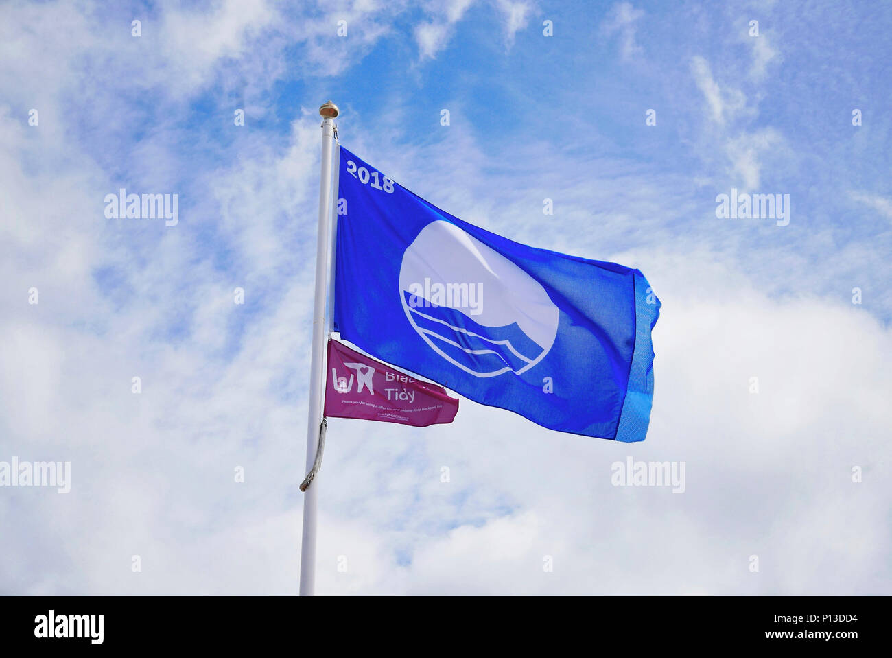 Blue flag award for Blackpool's south beach Stock Photo - Alamy