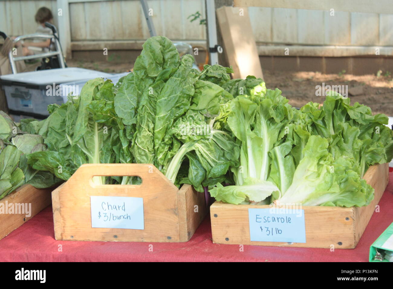 Farmers market crop hi-res stock photography and images - Alamy
