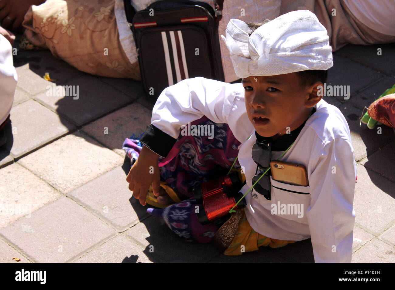Hindu boy prayer hi-res stock photography and images - Alamy