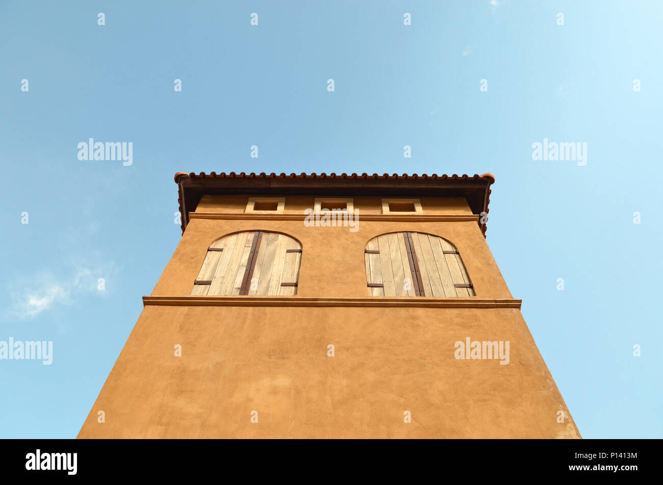 italian style building Stock Photo - Alamy