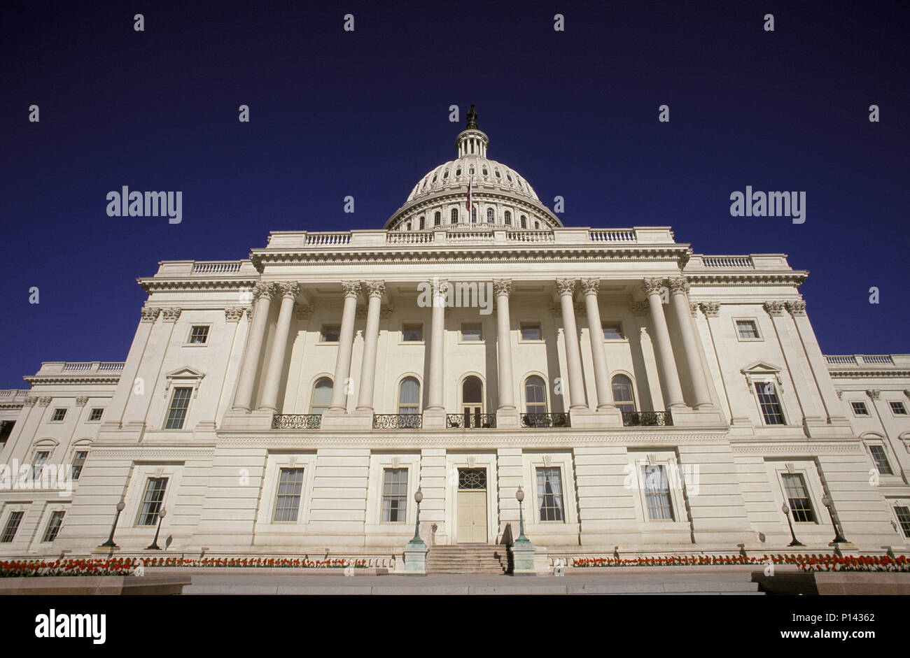 Us capitol building dome statue hi-res stock photography and images - Alamy