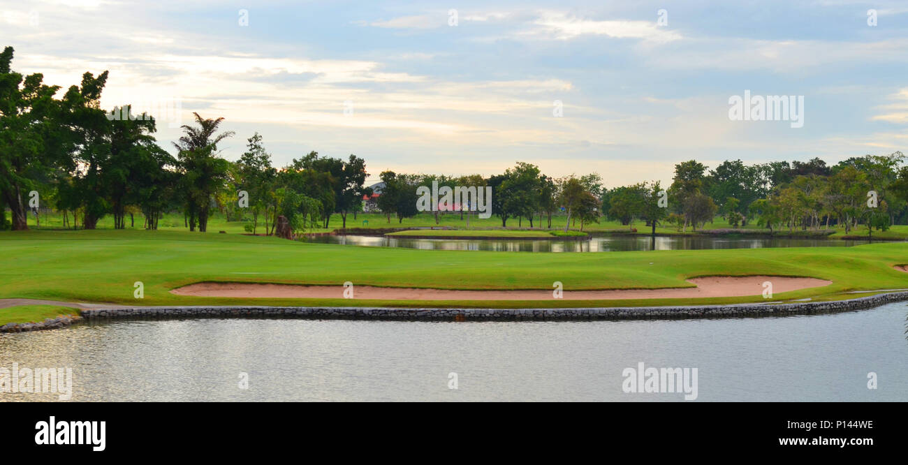 Lake at the beautiful golf course Stock Photo - Alamy