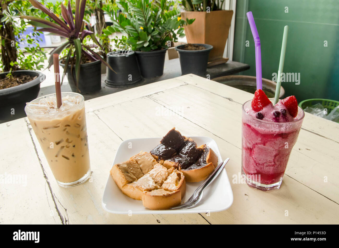 food and drinks Stock Photo - Alamy