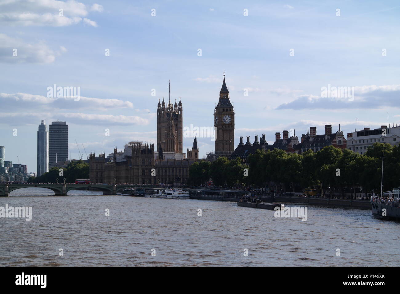 Visit london eye uk hi-res stock photography and images - Alamy