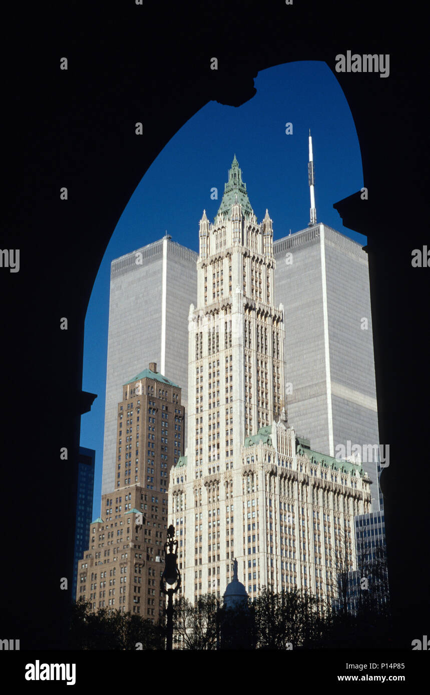 The Woolworth Building snd World Trade Towers seen through an arch of ...