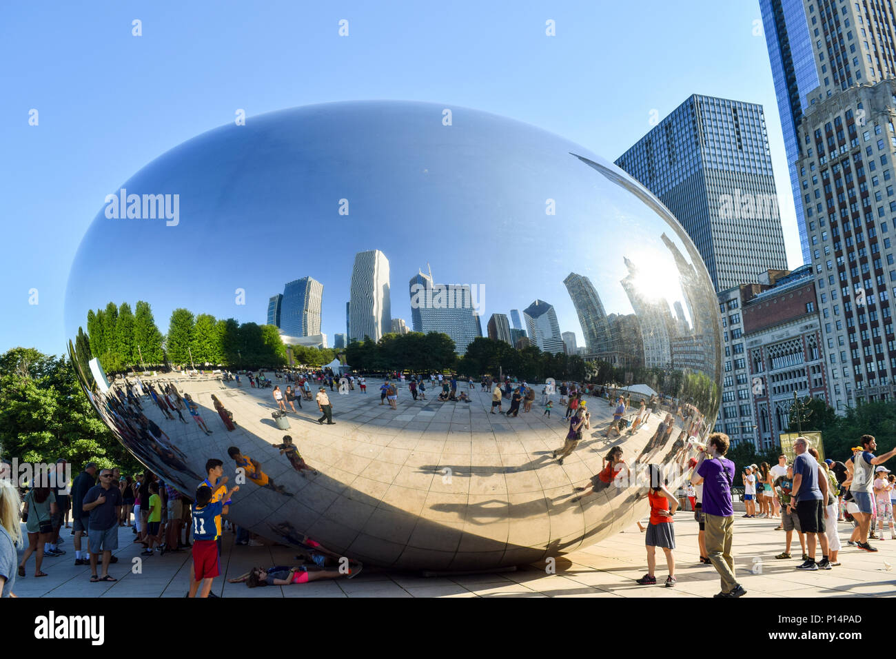 CHICAGO, ILLINOIS (USA) - JULY 22nd, 2016: Millennium Park, Chicago ...