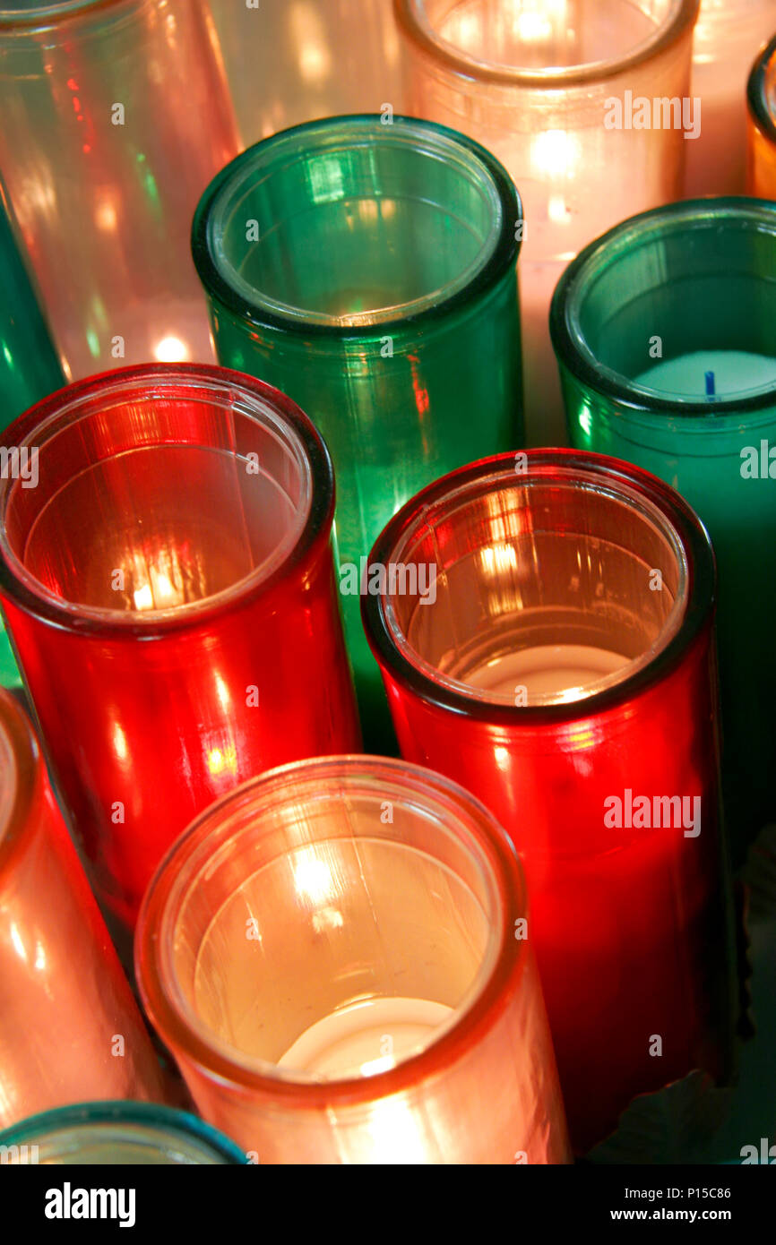Reflection of colourful candles hi-res stock photography and images - Alamy