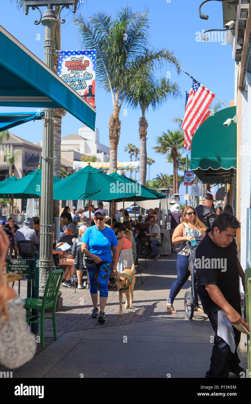 Huntington beach main street hi-res stock photography and images - Alamy