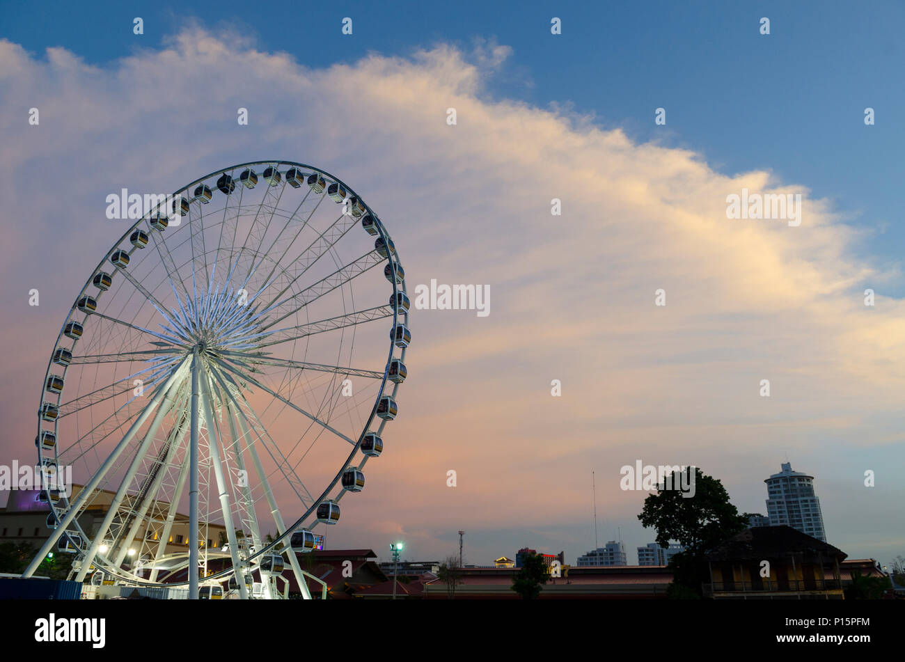 Ferris wheel Sunset Stock Photo - Alamy