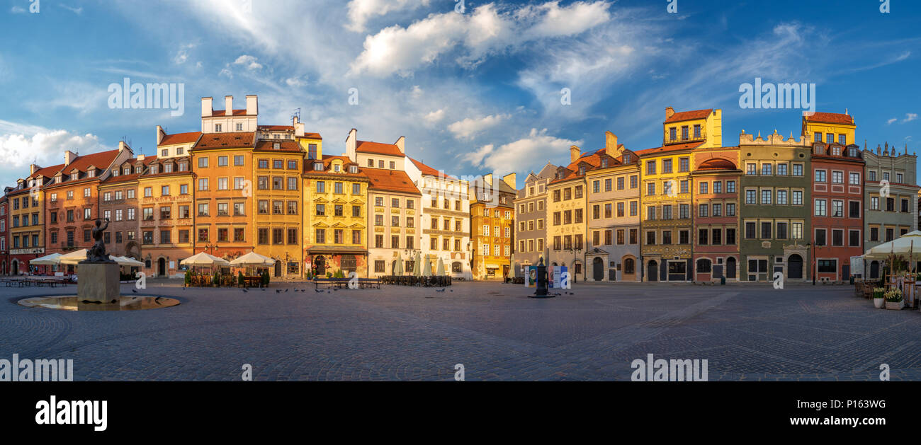 Market square in warsaw hi-res stock photography and images - Alamy