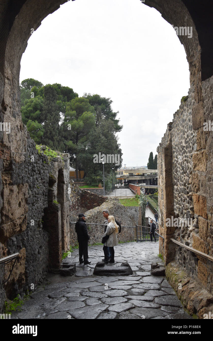 Porta Marina (Marine Port); sea port to the Ancient CIty of Pompeii ...