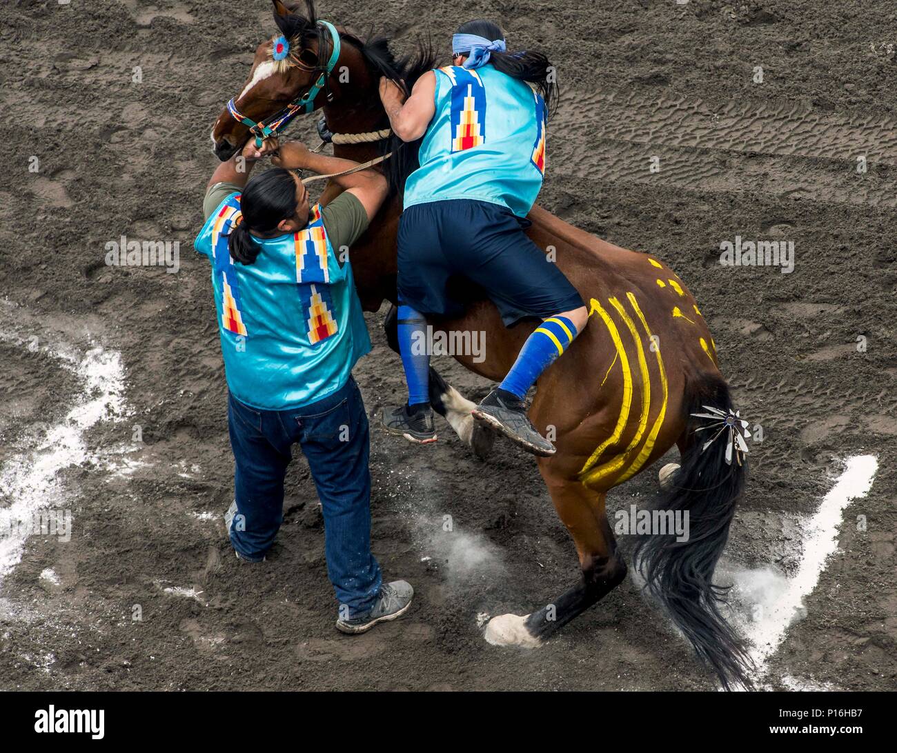 Riders relays hi-res stock photography and images - Alamy