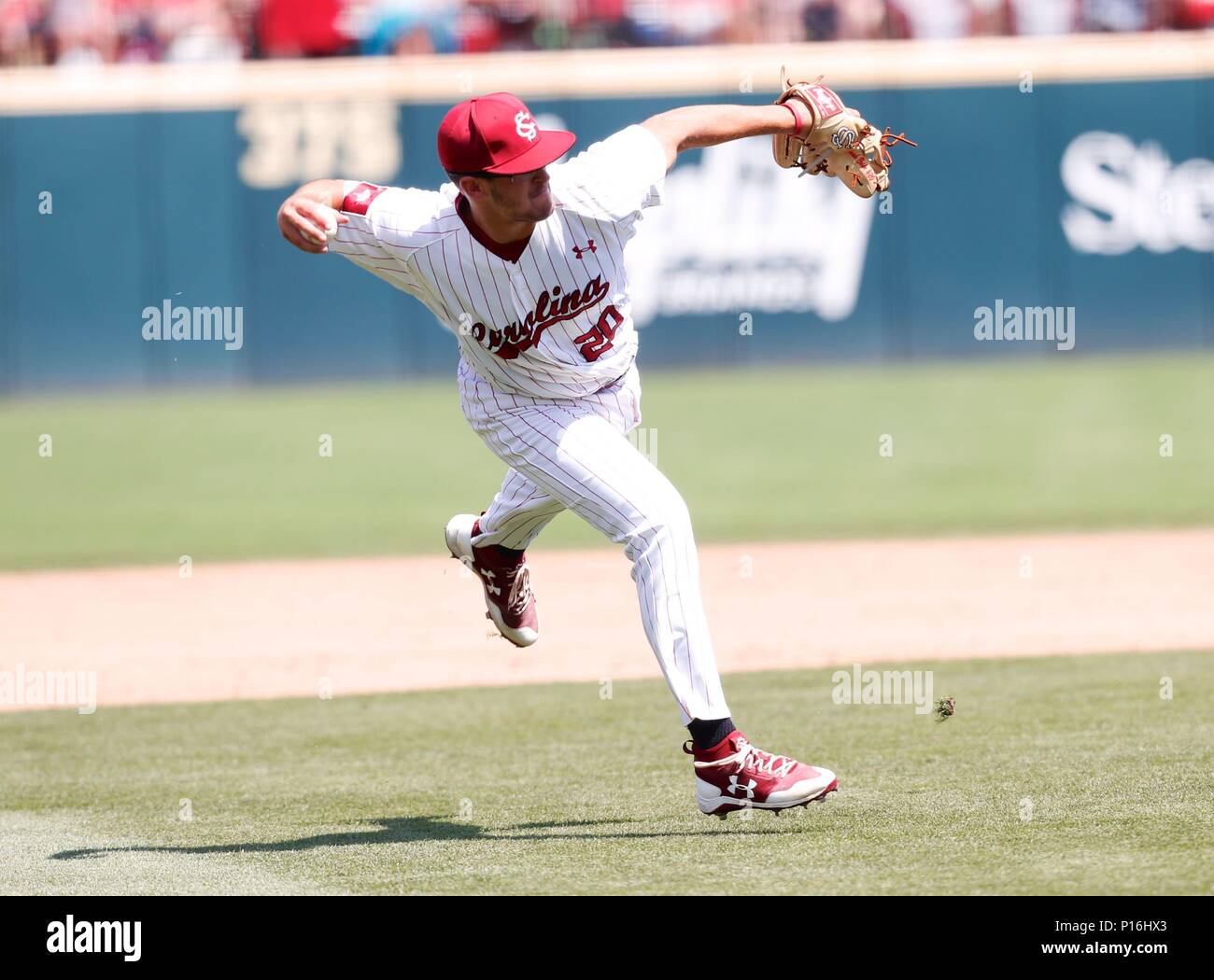 Jun 10, 2018: South Carolina third baseman Jonah Bride #20 makes a off ...