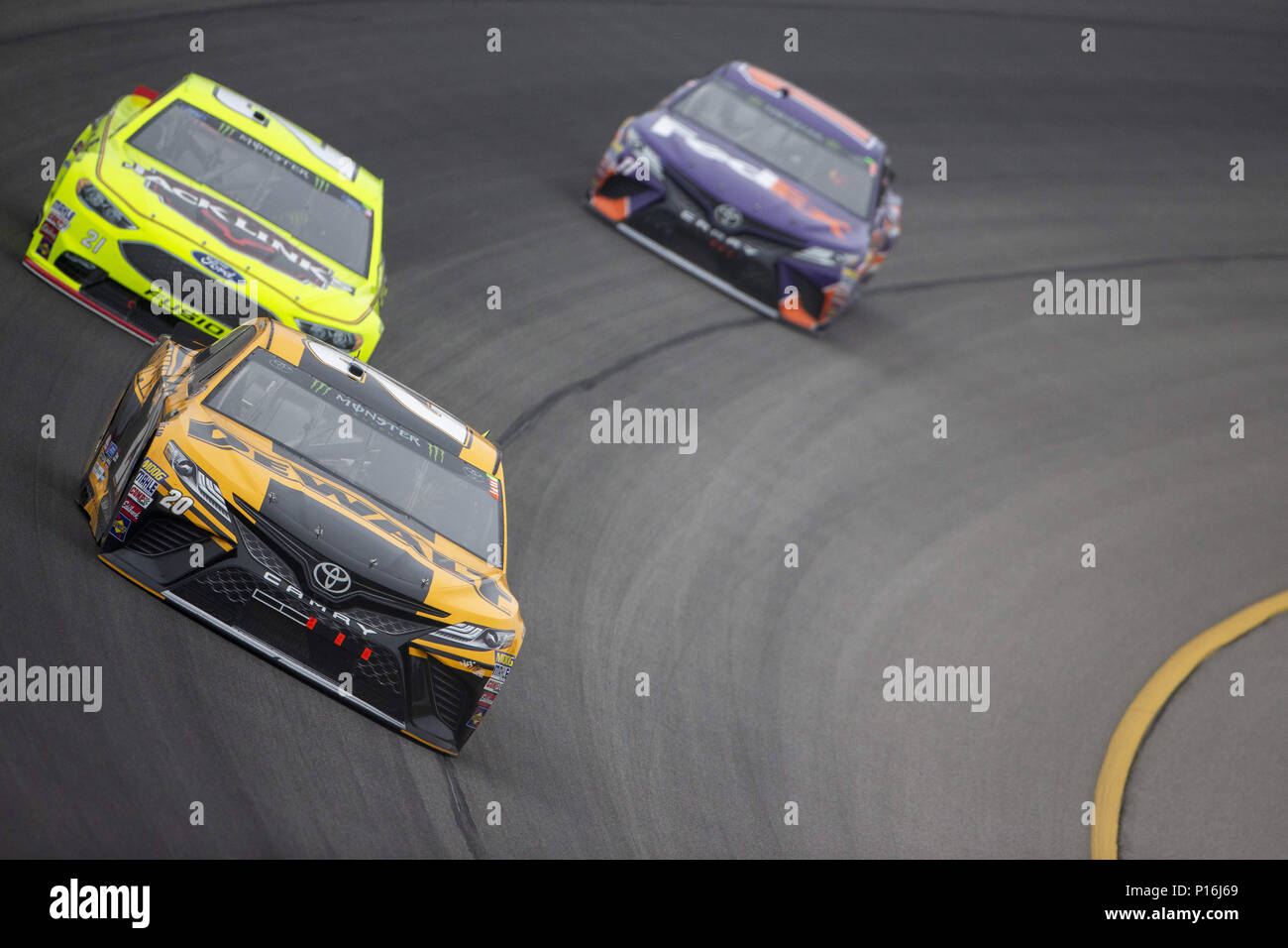 Brooklyn, Michigan, USA. 10th June, 2018. Erik Jones (20) races off ...