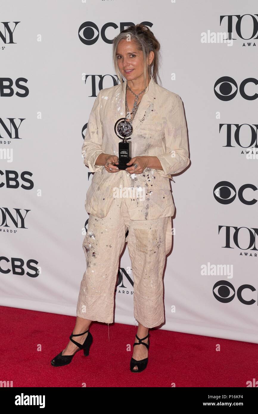 Christine jones hi-res stock photography and images - Alamy