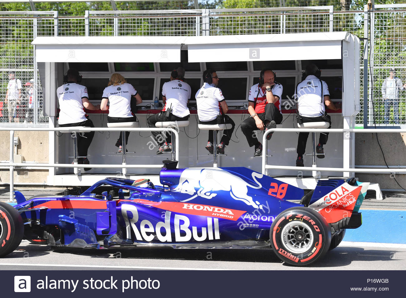 F1 Pit Wall Stock Photos & F1 Pit Wall Stock Images - Alamy