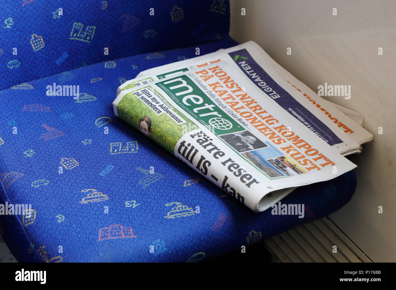 Metro newspaper hi-res stock photography and images - Alamy