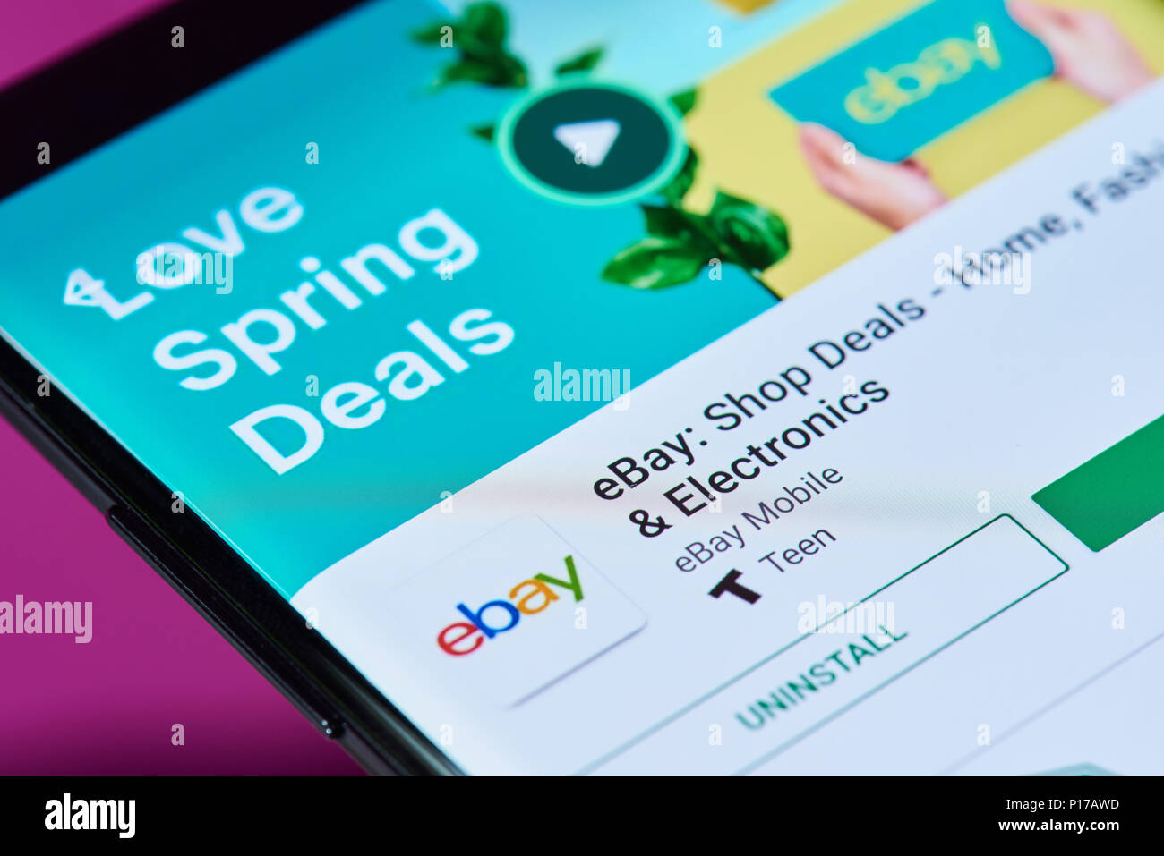 Shopping notification hi-res stock photography and images - Alamy