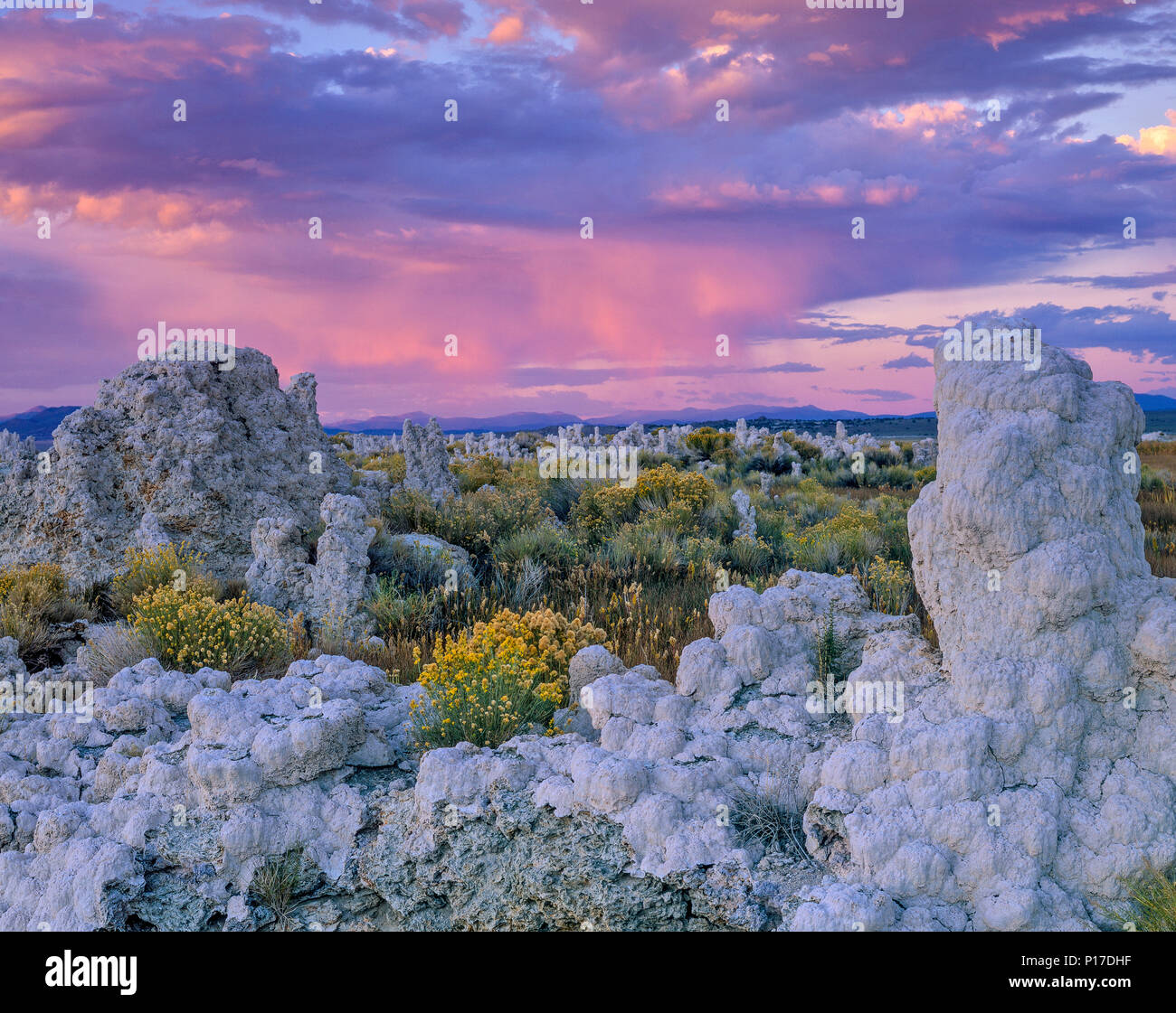 Tufa Formations Stock Photos & Tufa Formations Stock Images - Alamy