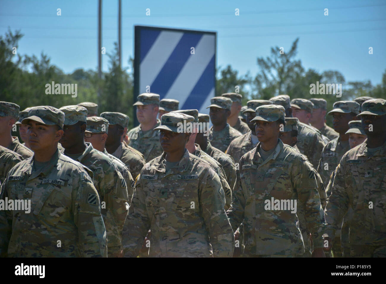 Soldiers from 3rd Infantry Division Sustainment Brigade conduct a pass ...