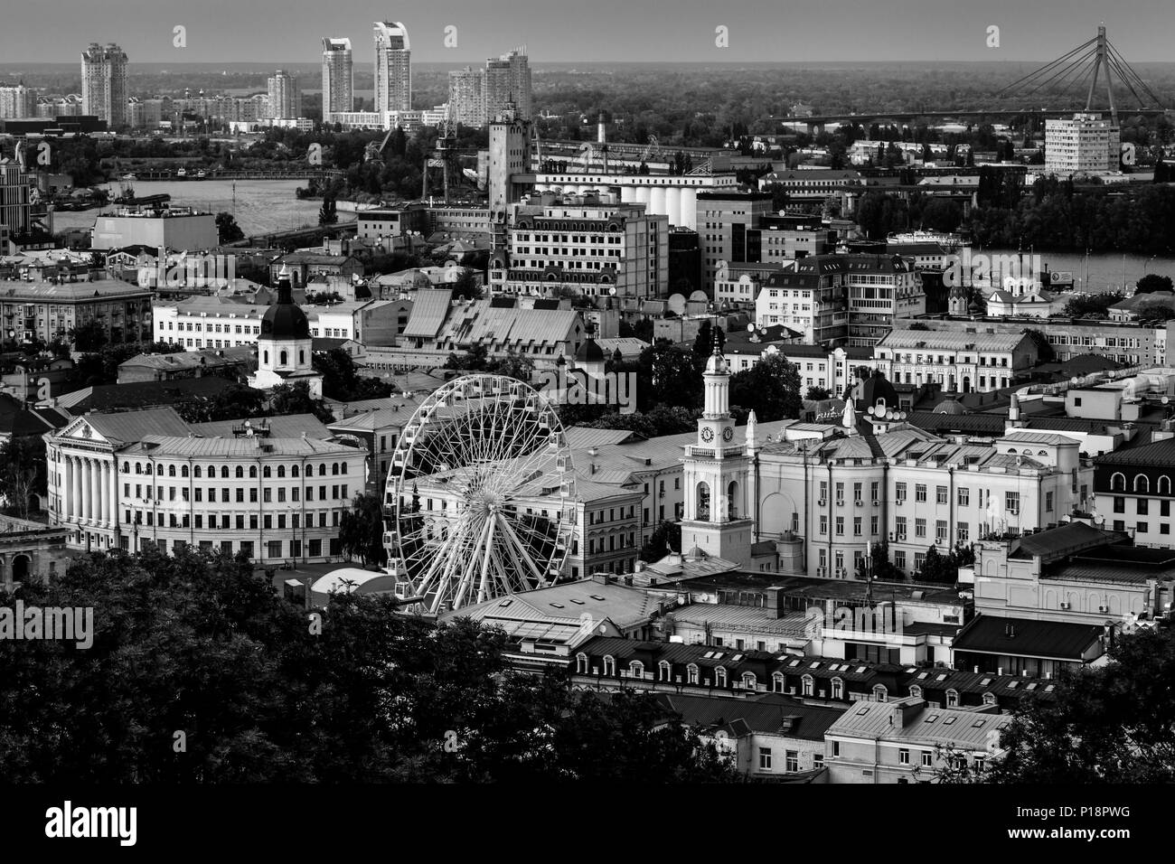 Kiev skyline hi-res stock photography and images - Alamy
