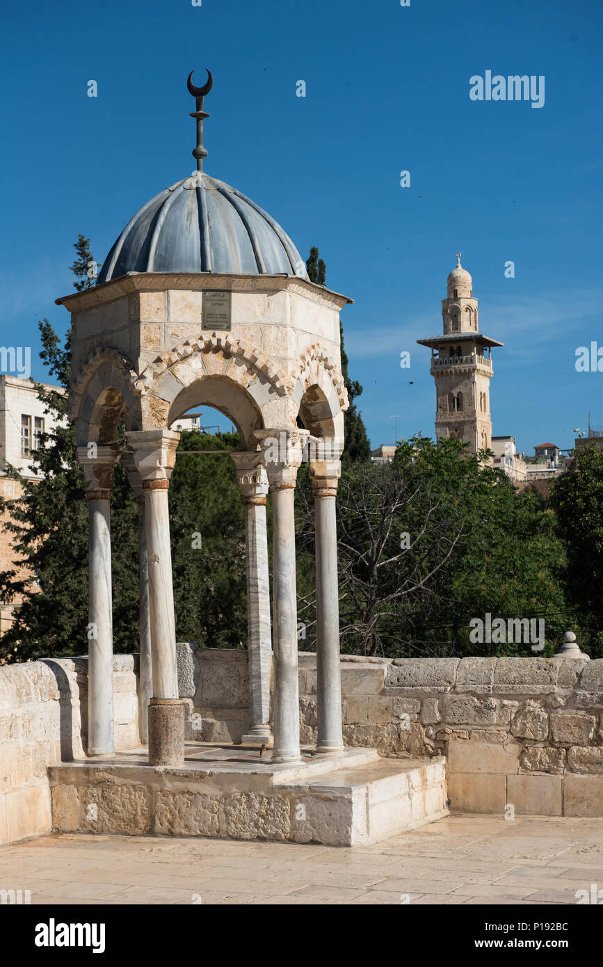 Traditional Islamic architecture. Temple Mount, Jerusalem, Israel Stock ...