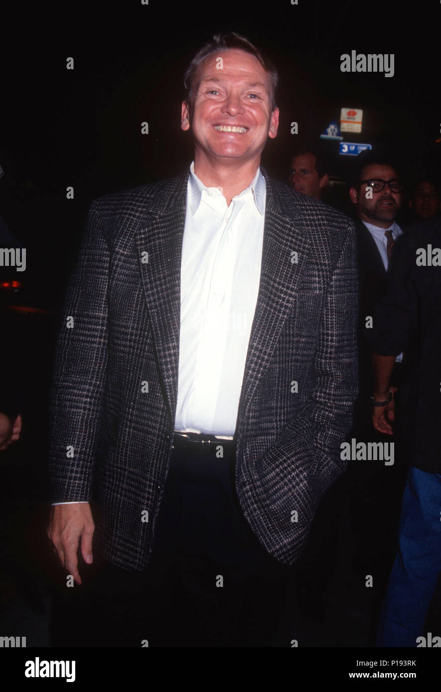 LOS ANGELES, CA - OCTOBER 6: Fashion Designer Bob Mackie attends Roast ...