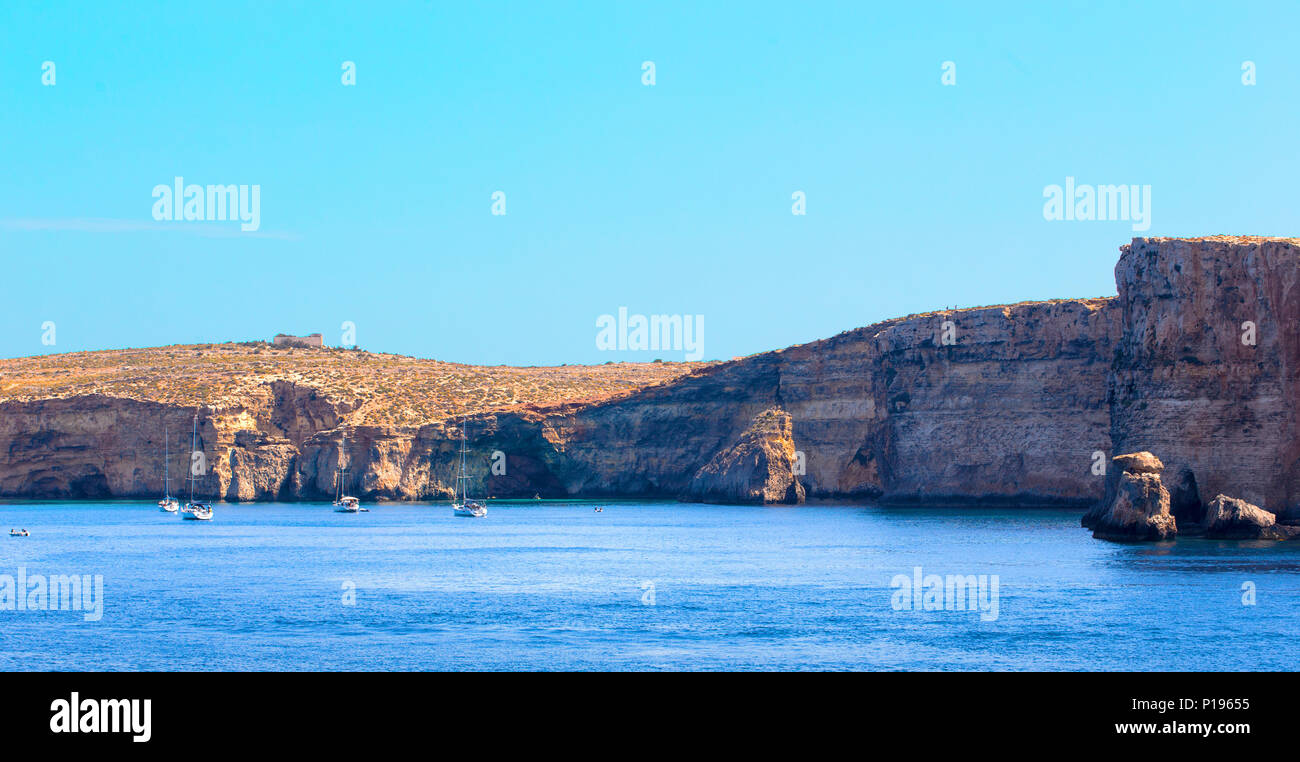 Blue lagoon comino island malta hi-res stock photography and images - Alamy