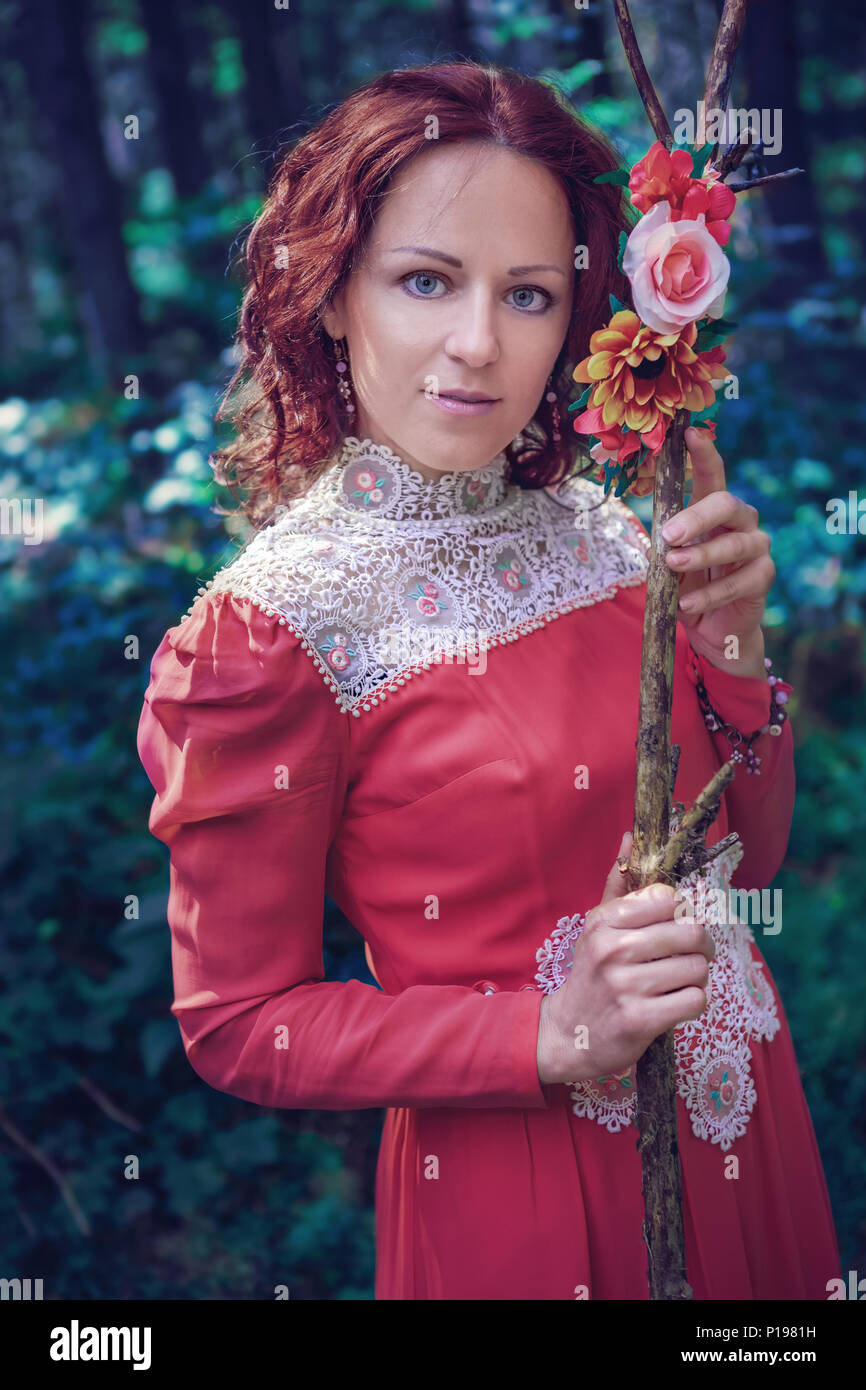 Young wonan hi-res stock photography and images - Alamy