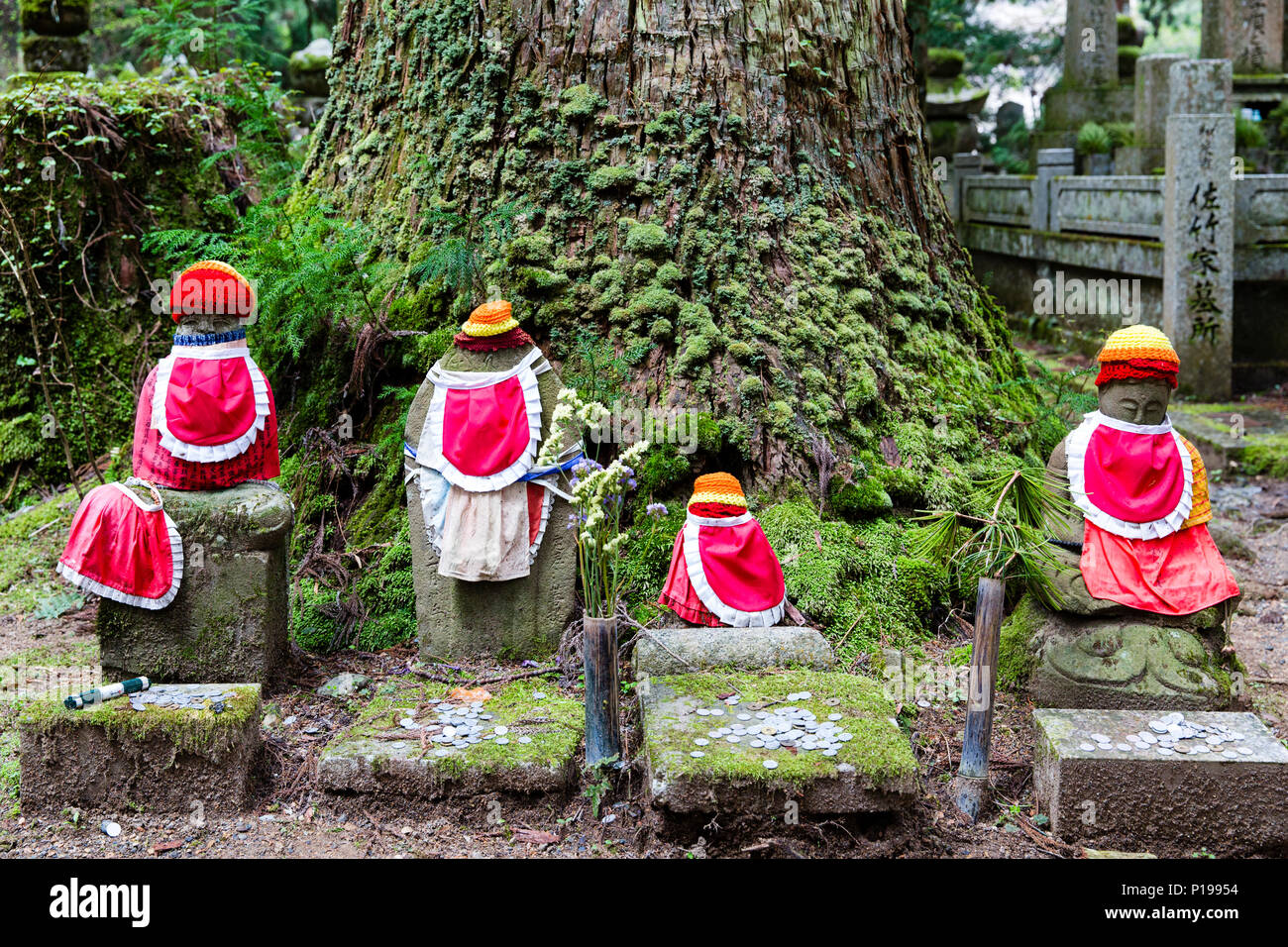 Jizo Statues in Okunoin Cemetery, Koyasan, Japan Stock Photo - Alamy