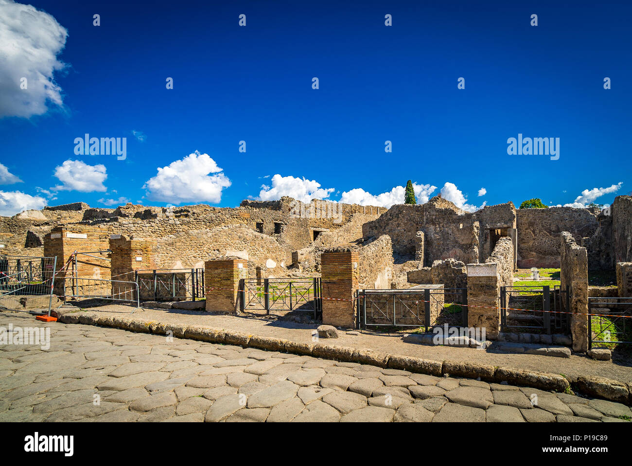 Pompeii was an ancient Roman city near modern Naples was buried under ...