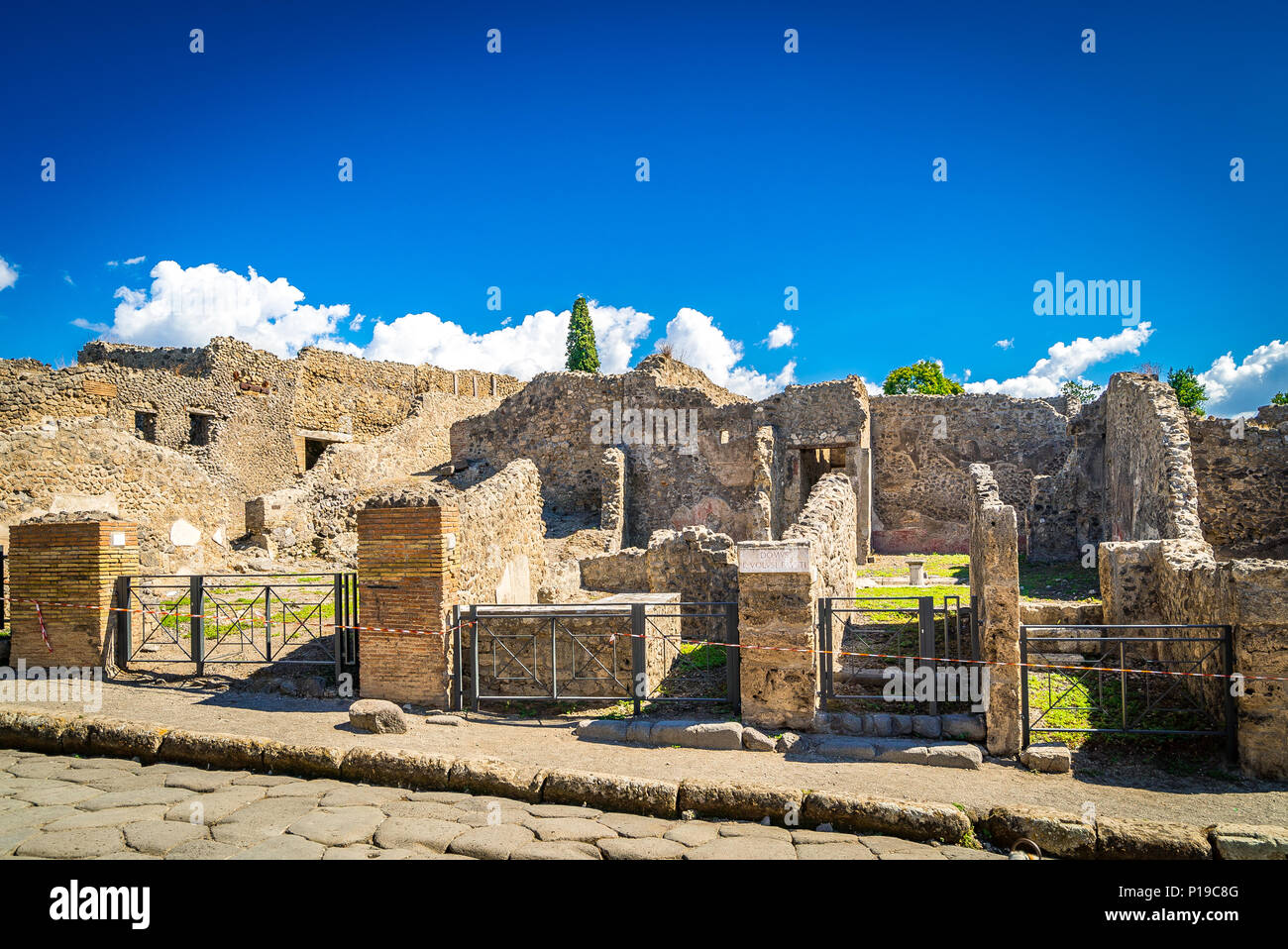 Pompeii was an ancient Roman city near modern Naples was buried under ...